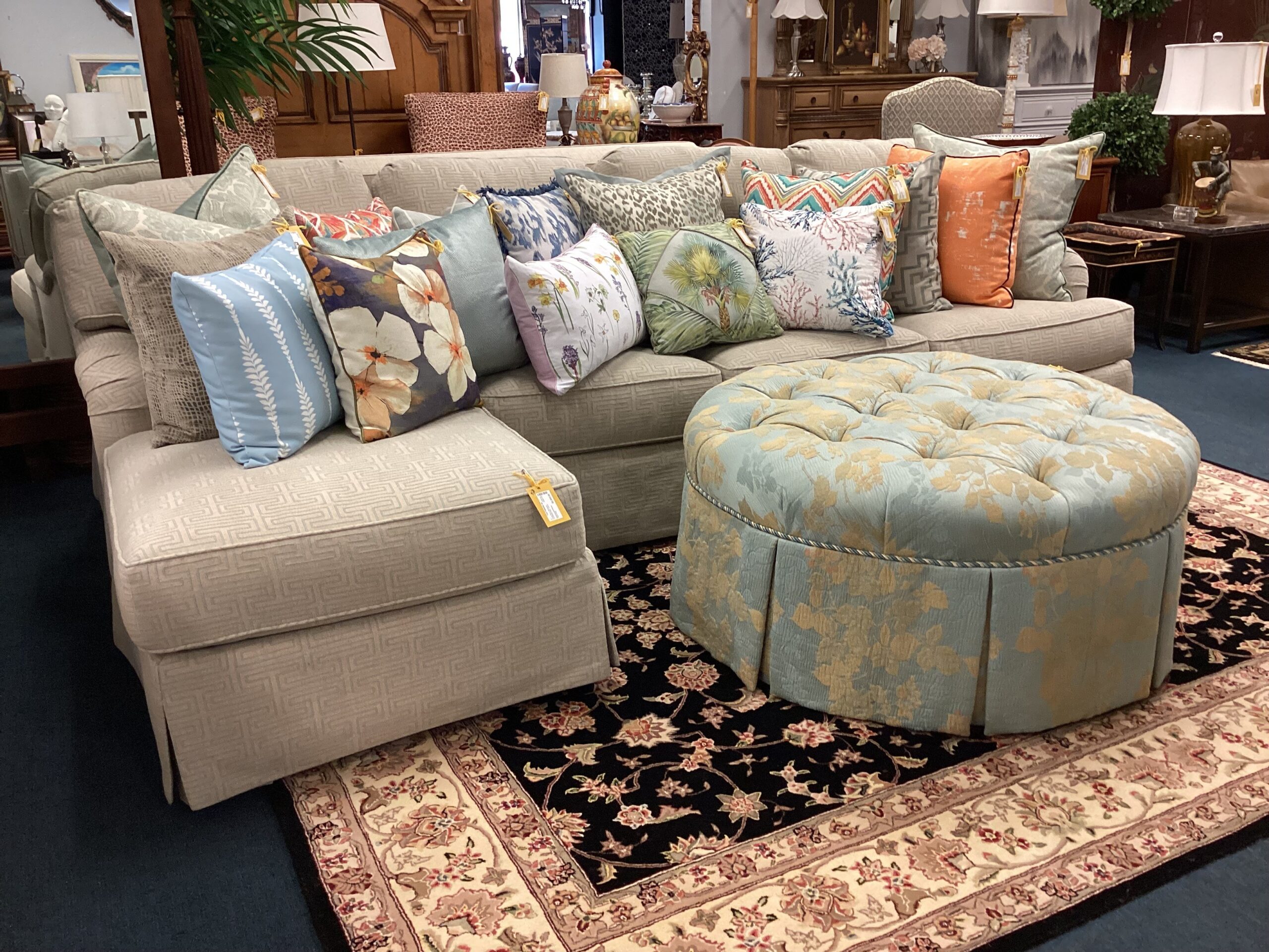 Pillow Talk: Using Throw Pillows to Elevate Your Home Decor - True ...